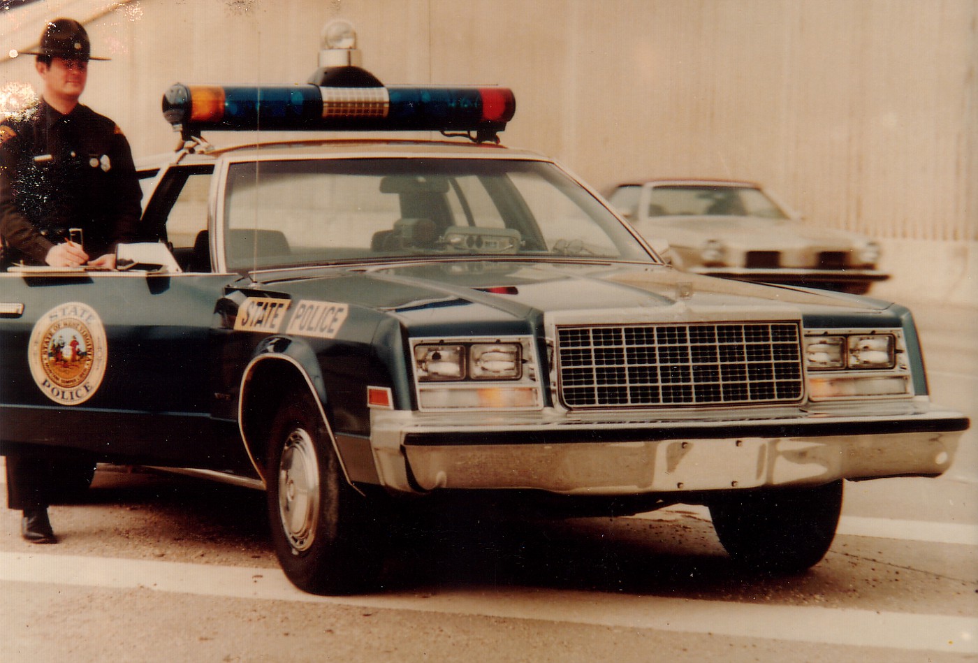 copcar dot com - The home of the American Police Car - Photo Archives