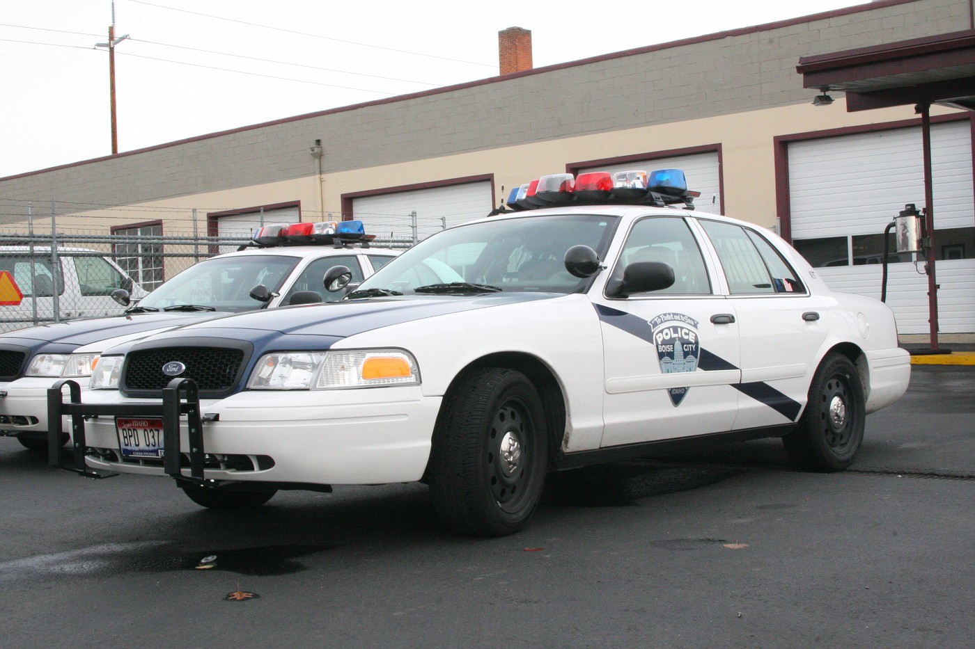 copcar dot com - The home of the American Police Car - Photo Archives