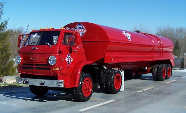 Photo: SkellyTankerDodge.jpg | Trailers and Bodies album | Mackinac359 ...
