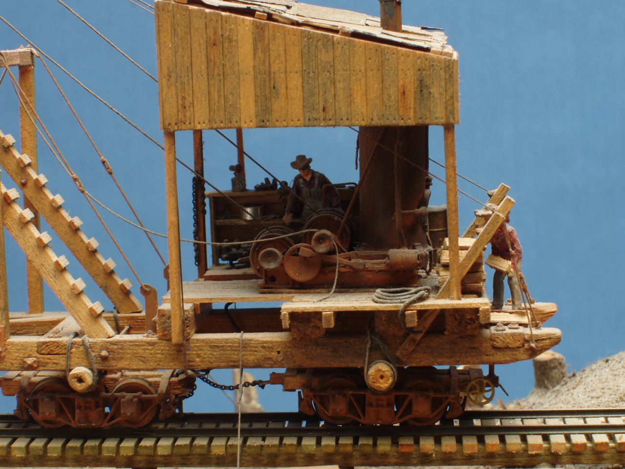 Photo: Pile Driver (5) | HO Pile Driver Diorama album | Khamilton ...