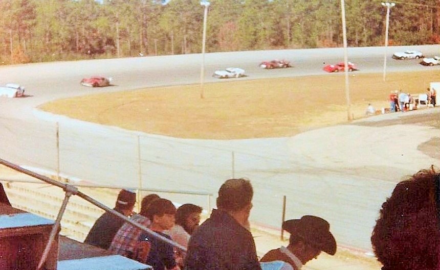 Photo: 27-Jim Sauter,37-Don Sprouse, 84-Mike Alexander, 16-Dave Simko ...