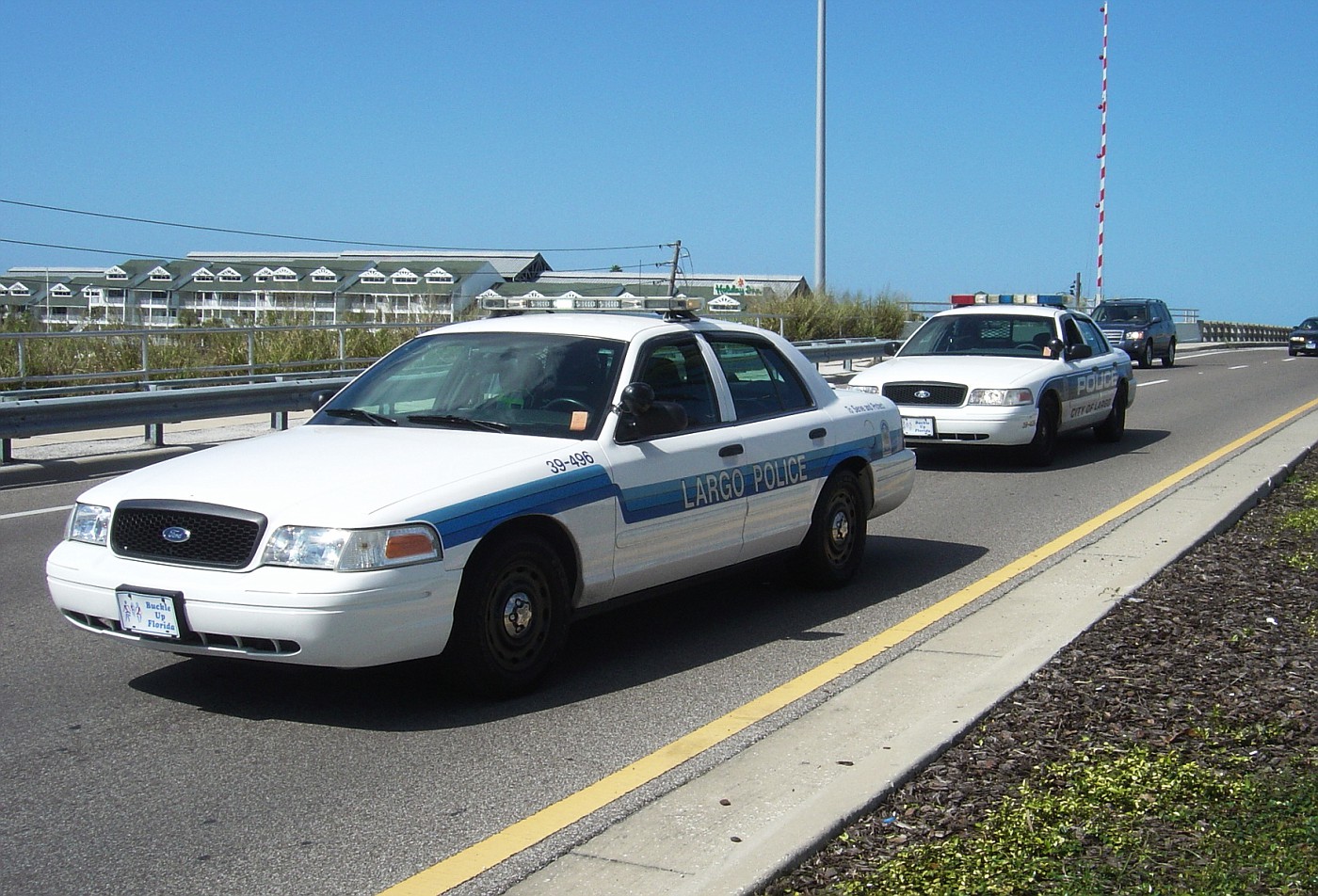 copcar dot com - The home of the American Police Car - Photo Archives