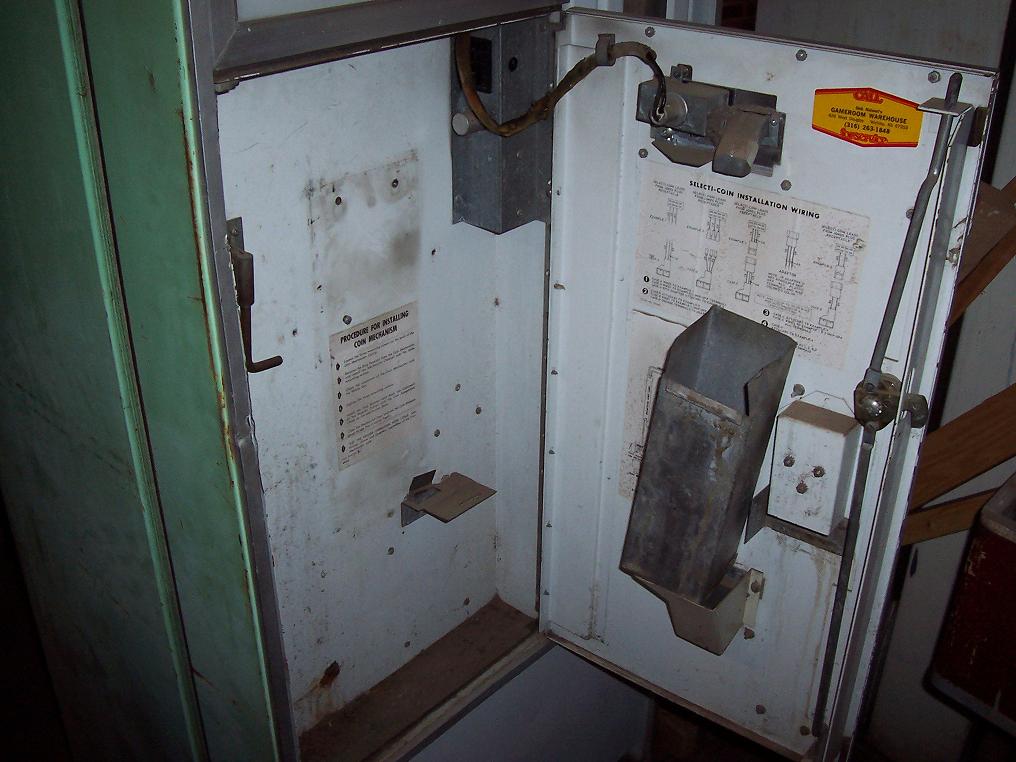 Photo: Selectivend-96DP12A70539e | Selectivend 96 Dr. Pepper Machine ...