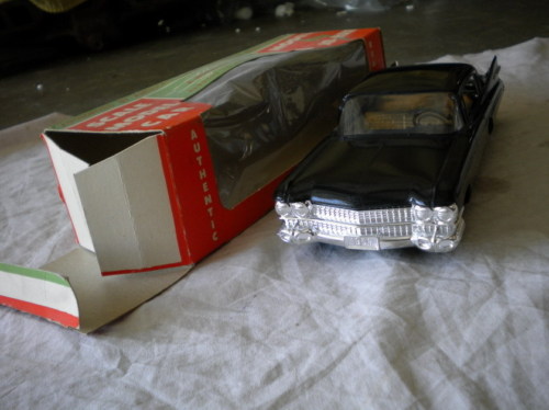 Photo: 1959 Cadillac Fleetwood 4 Door Hardtop Promo Johan Model Car ...