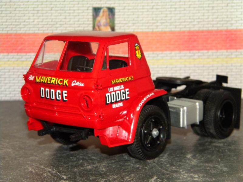 Photo: Dodge L700 lrw 35 | Dodge L-700 Tilt Cab lrw album | Donald ...