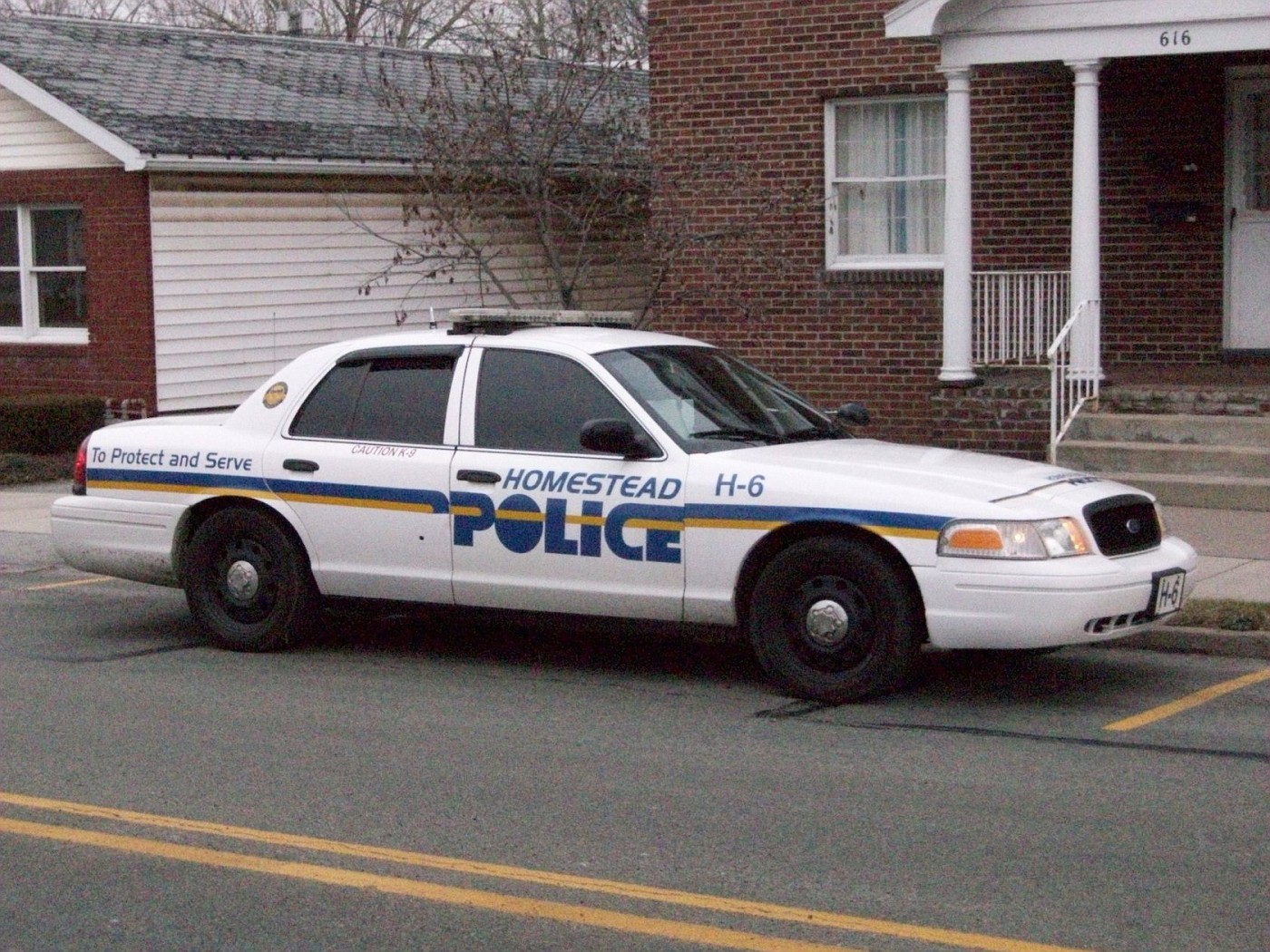 copcar dot com - The home of the American Police Car - Photo Archives