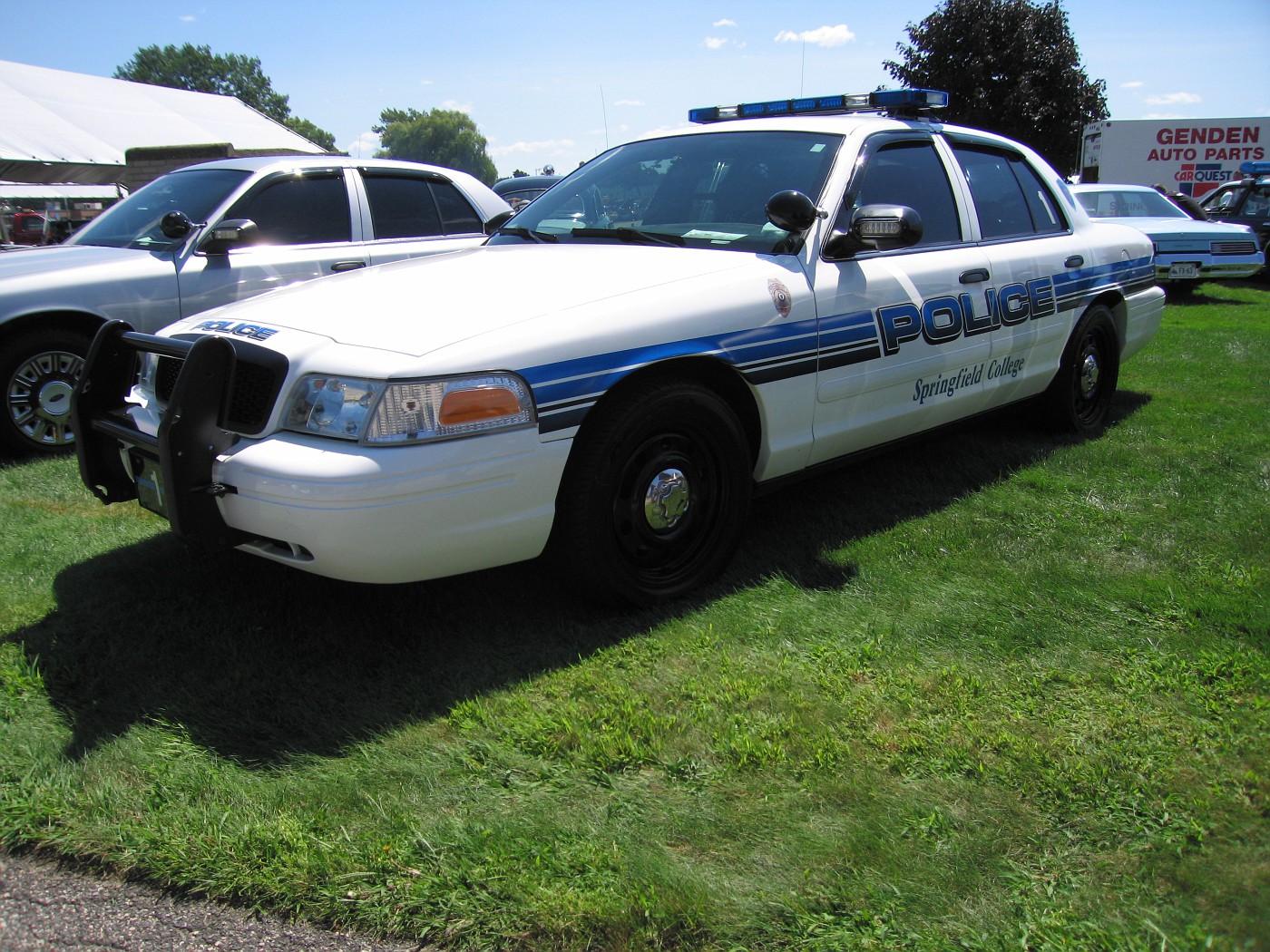 copcar dot com - The home of the American Police Car - Photo Archives