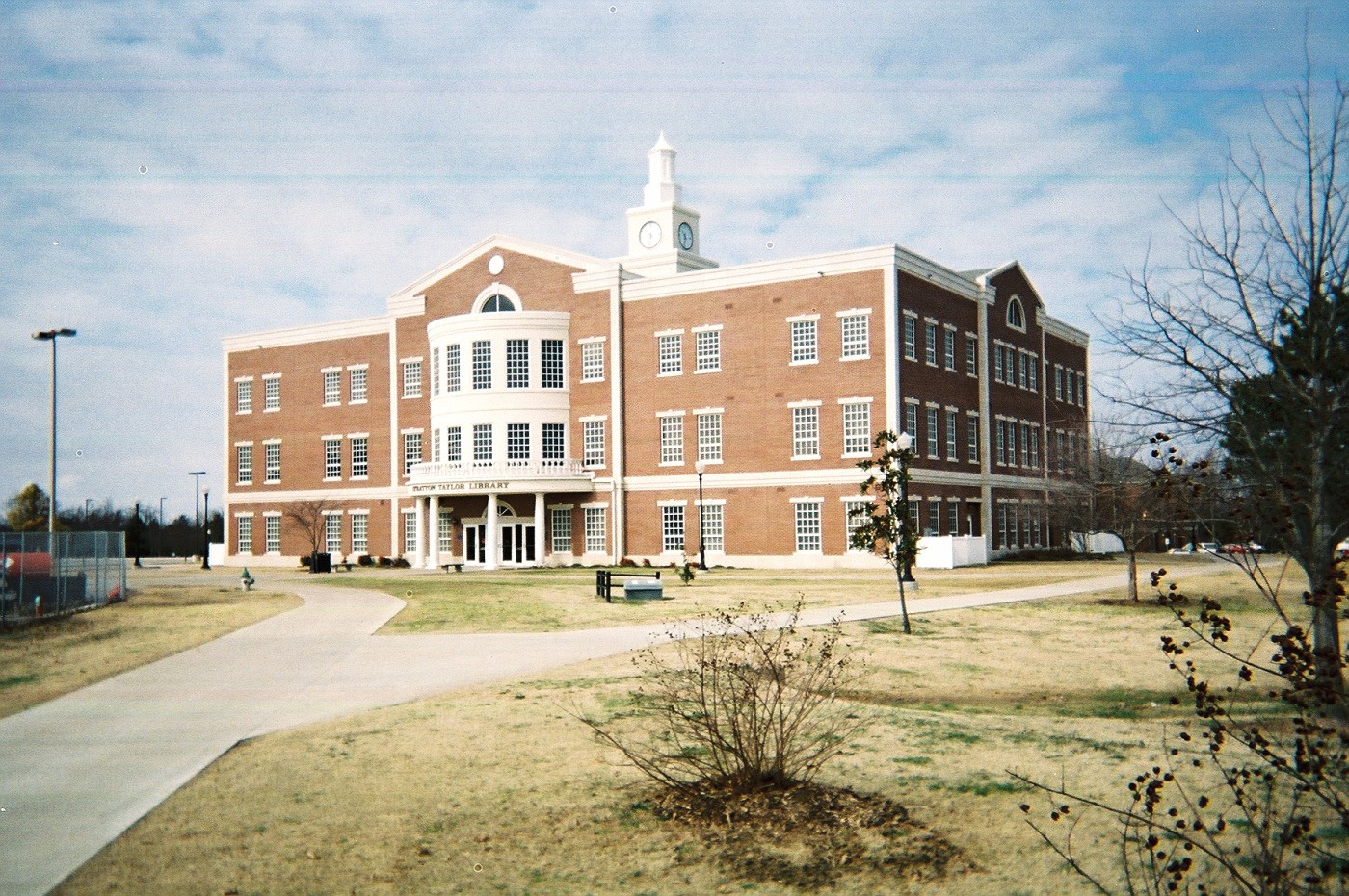 Photo: Stratton Taylor Library at Rogers State University | Trip to ...
