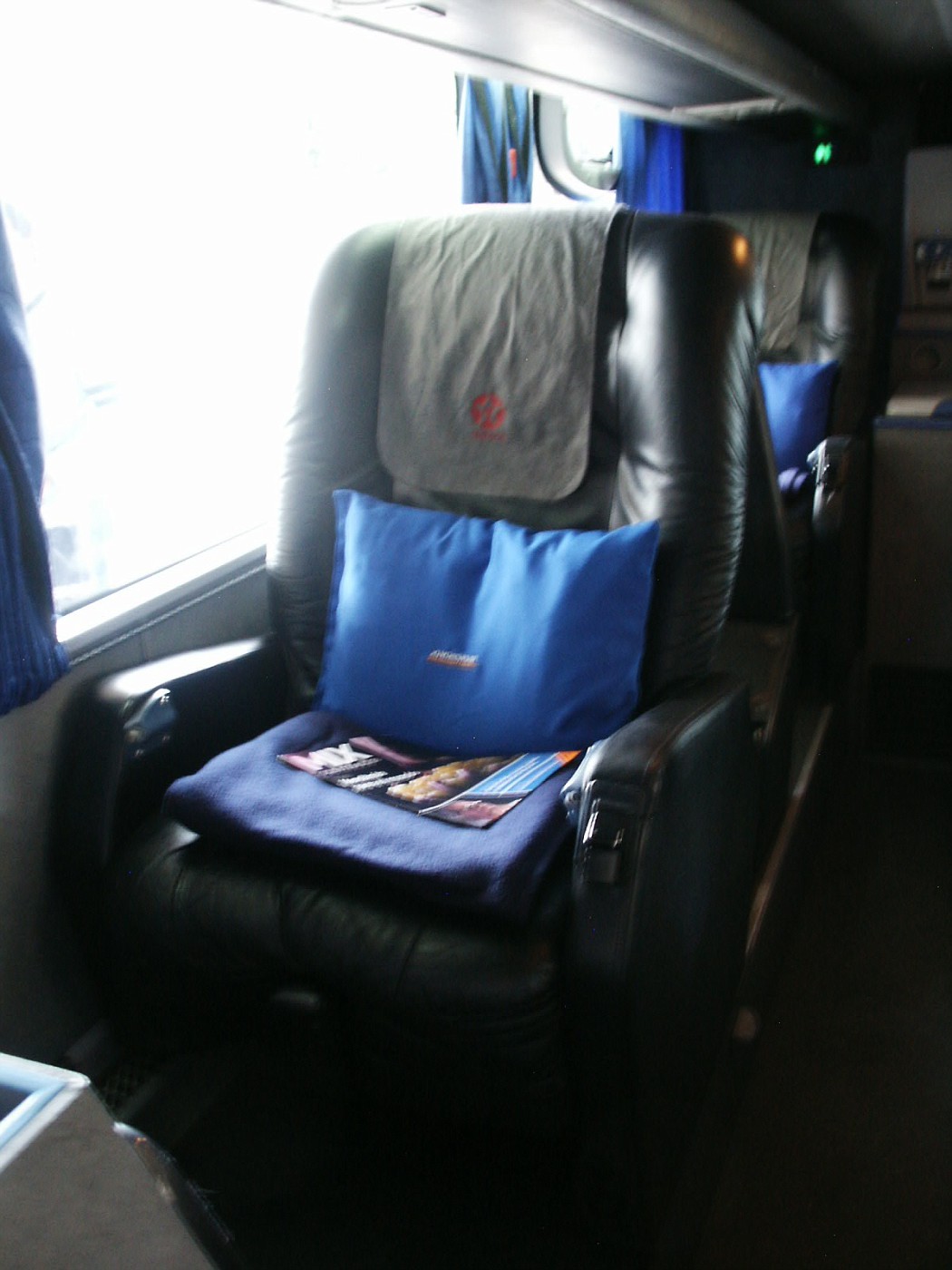 Photo: FIRST CLASS BUS SEATS-3 | ADAK TO USHUAIA ~ SPRING 2007 album ...