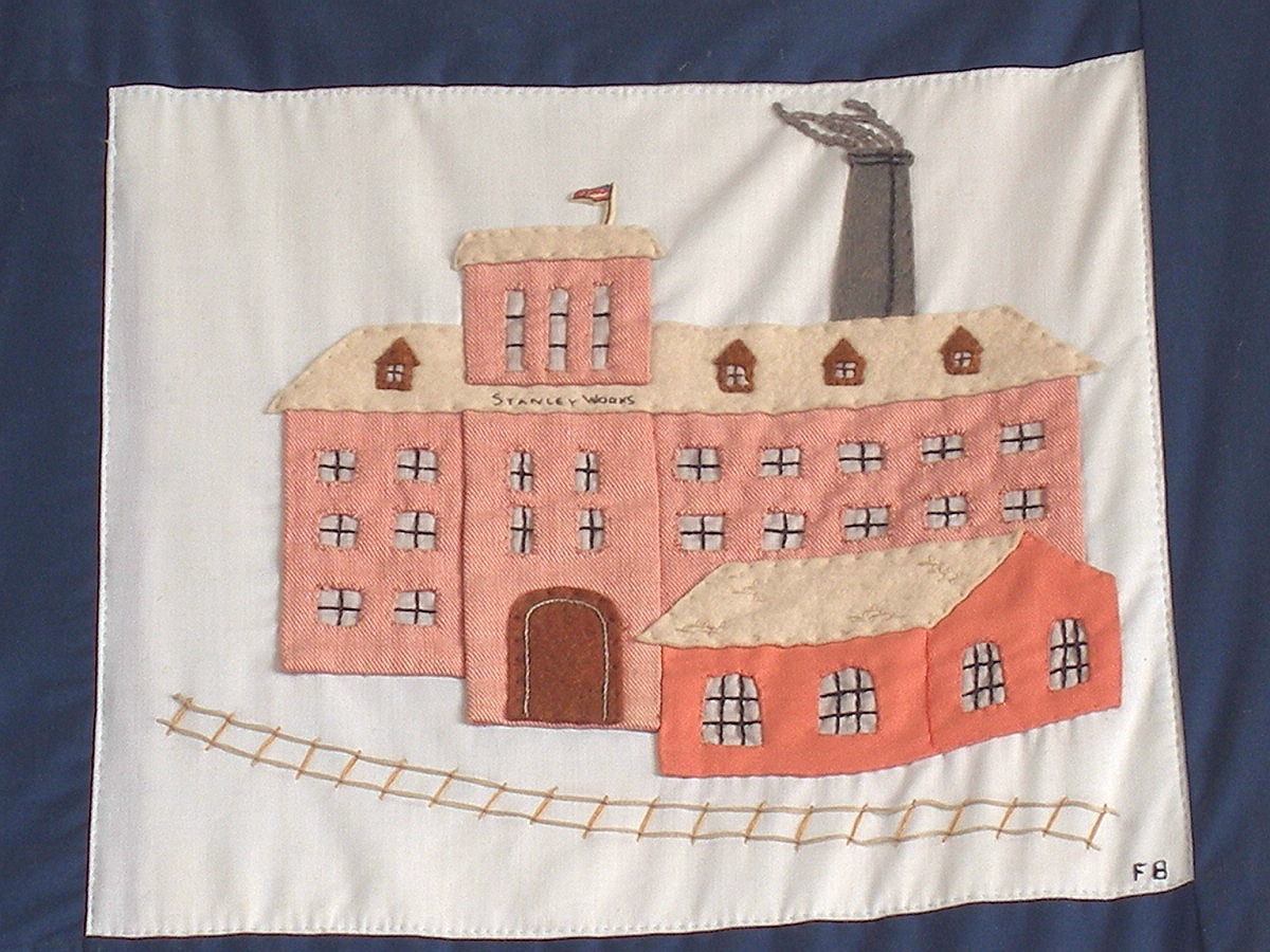 Photo: NEW BRITAIN - PUBLIC LIBRARY - QUILT - 05.jpg | NEW BRITAIN, CT ...