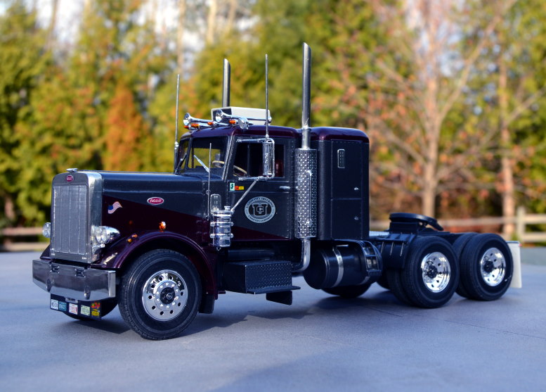 Photo: Burgandy and Silver 359 Late 2018 (3) | Burgandy and Dark Silver ...