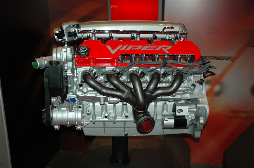 Photo: dodgeV10 04 | 8.3 L V10 Engine album | Cars 'n' trucks 4 you ...
