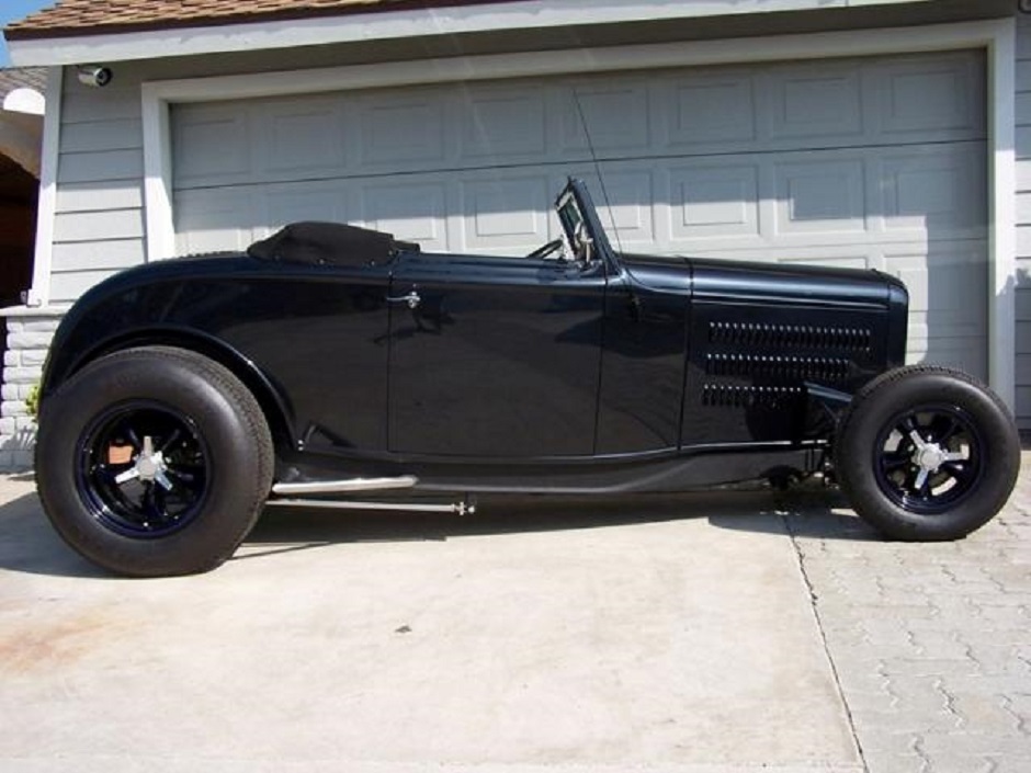 Photo: BITCHIN CABRIOLET | 1932 FORD'S THAT LOOK BAD ASS,JUST SITTING ...