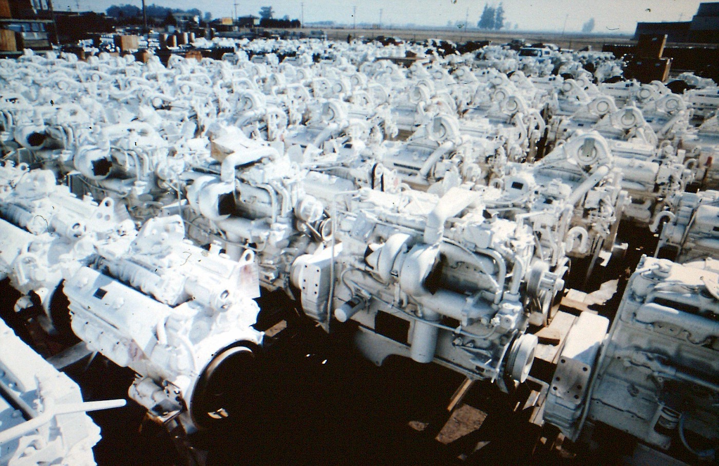 Photo: They are all white Newark Engines 1976 | Cabovers - 352 and 282 ...