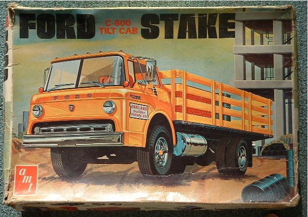 Photo: T596 Ford C600 stake truck AMT 1-25 | T596 Ford C-600 Tilt Cab ...