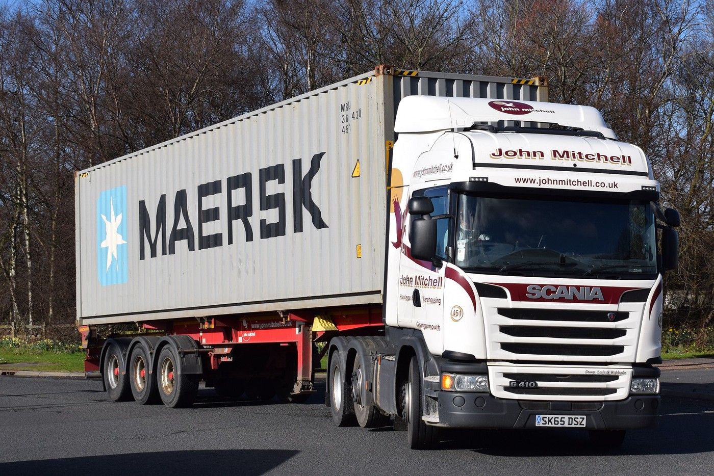 Photo: SK65DSZ Scania G410 no. 451 | Mitchell, John, Grangemouth album ...