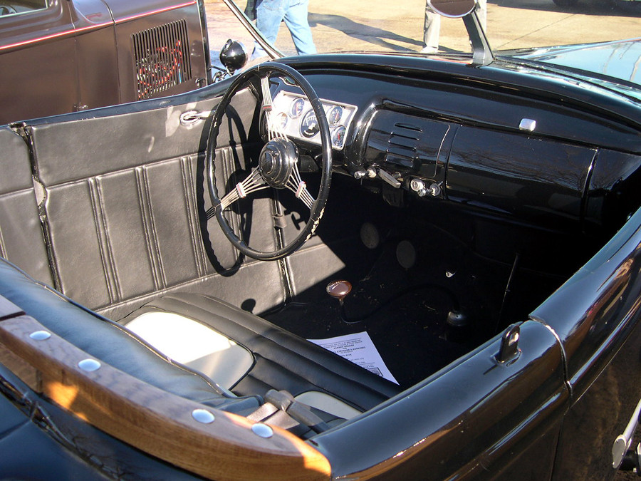 Photo: 32 ROADSTER (7) | 1932 FORD INTERIORS 3W,5W,SEDANS ETC. album ...