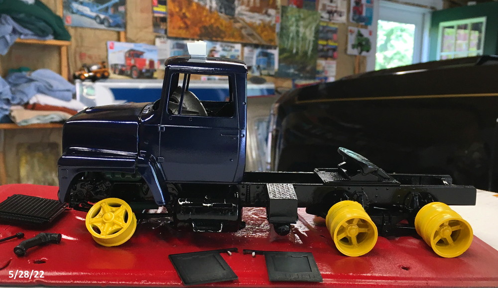 Photo: LNT9000 painted side view 5 28 22 | LNT 8000 Sunoco Michigan ...