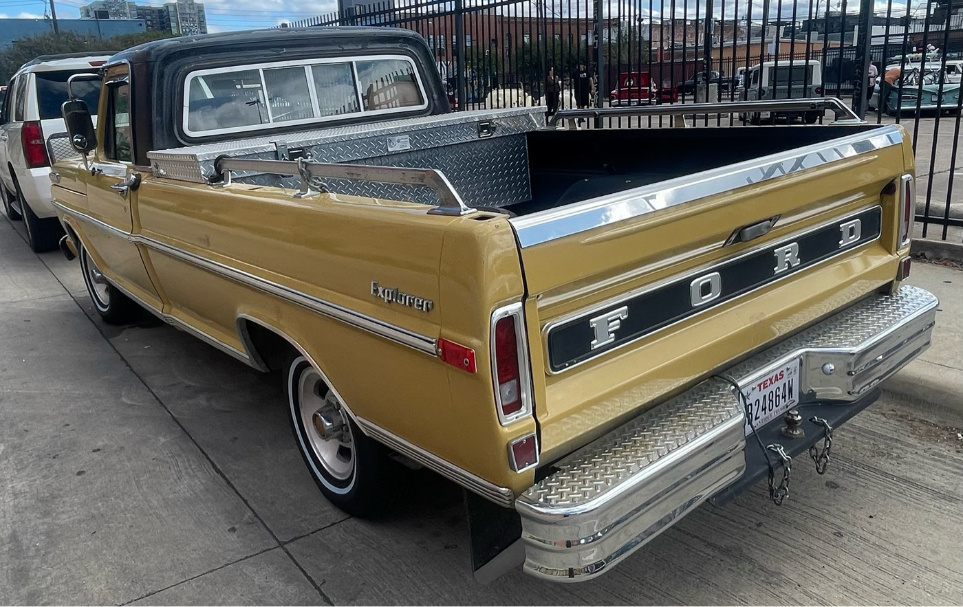 Photo: 1761445398121 | Deep Ellum Invasion 2025 album | Chuck Cady ...