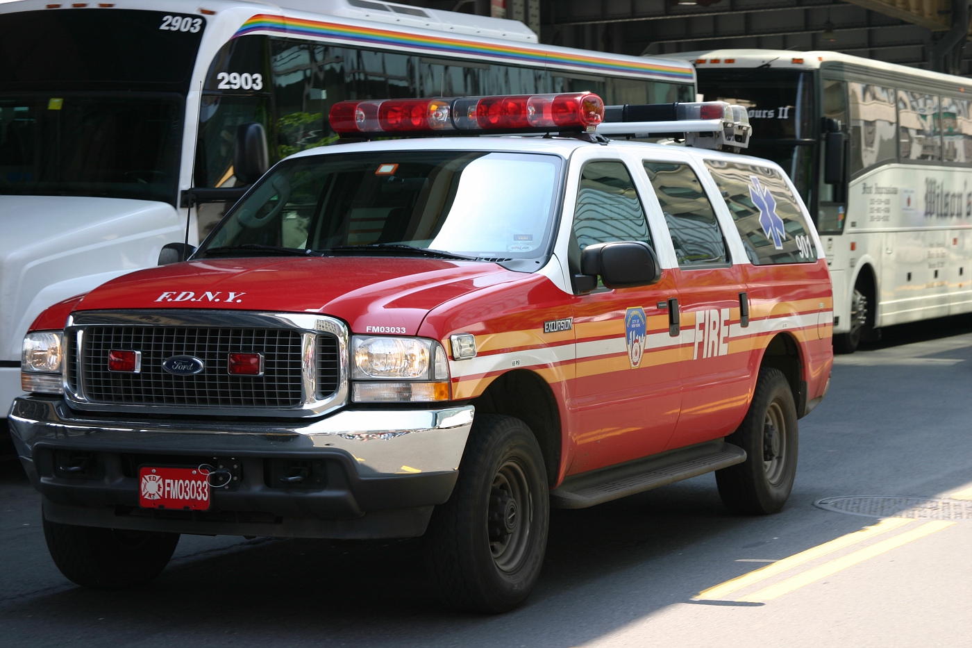 Photo: EMS Supervisor(?) | FDNY album | copcar dot com | Fotki.com ...
