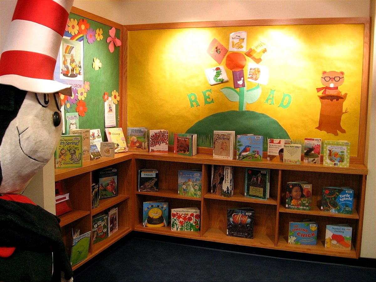 Photo: FARMINGTON - FARMINGTON LIBRARY - 21 | FARMINGTON - UNIONVILLE ...