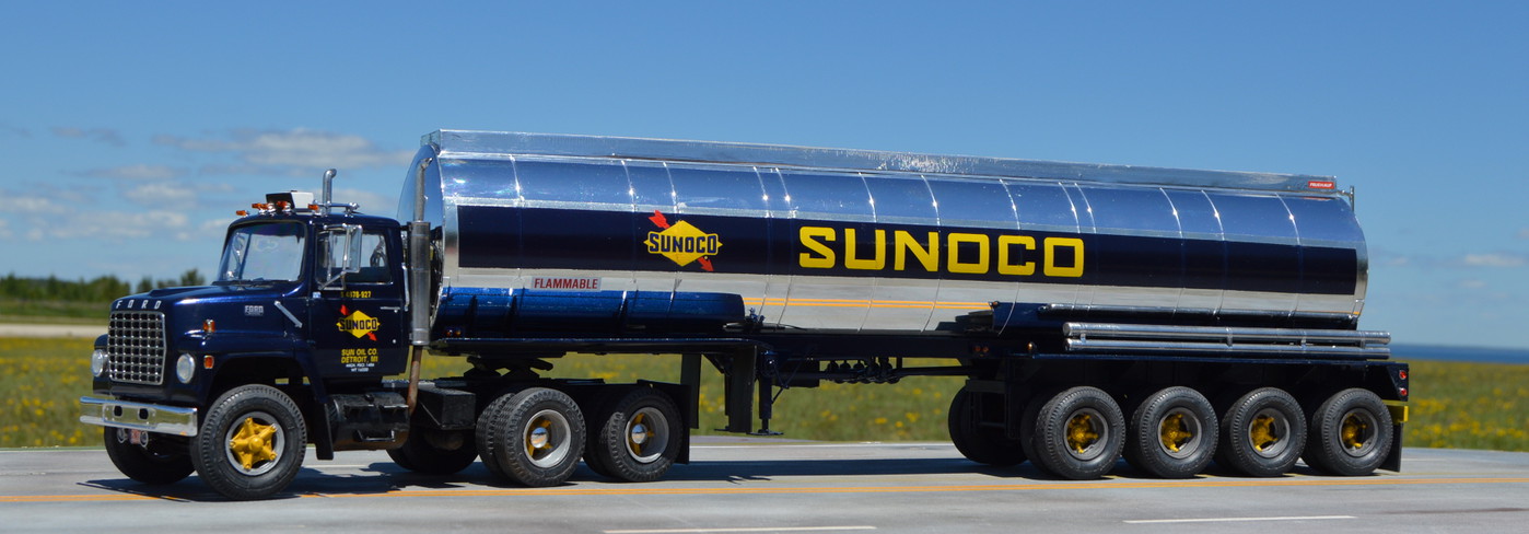 Photo: DSC 0989a | LNT 8000 Sunoco Michigan Special Tractor album ...