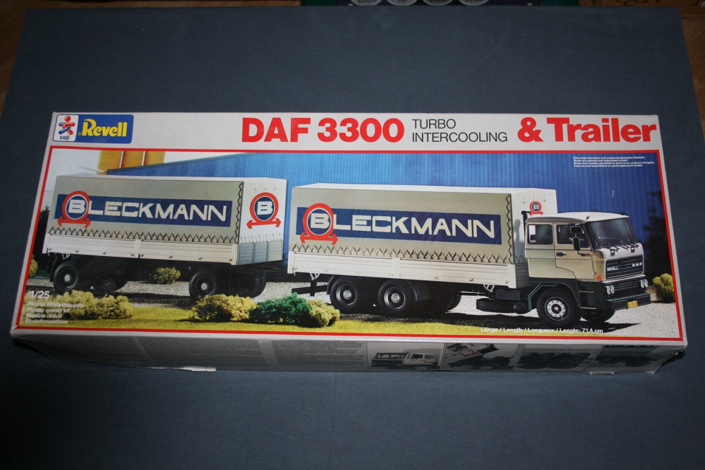 Photo: 7439 boxtop | 07439 DAF 3300 and trailer Revell 1-24 album ...