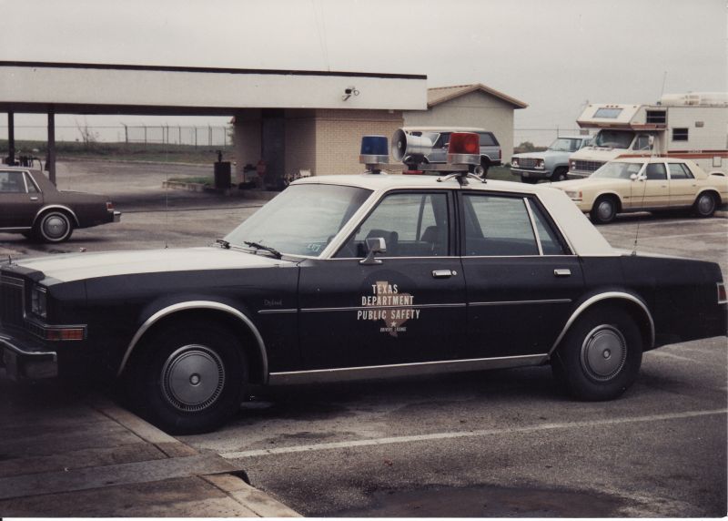 copcar dot com - The home of the American Police Car - Photo Archives