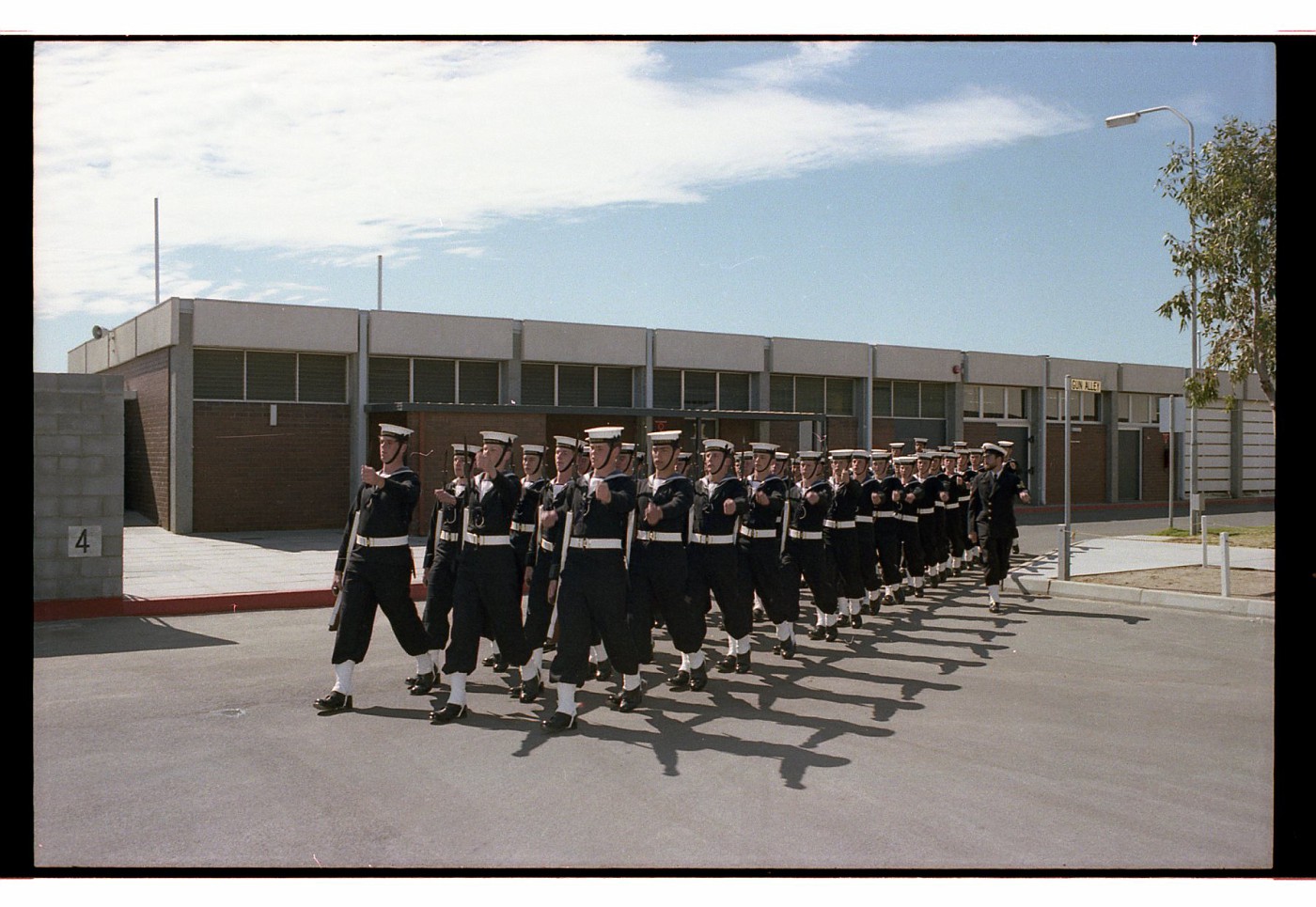 Photo: GX84 376.jpg | leeuwin 1977 album | Yagan60 | Fotki.com, photo ...