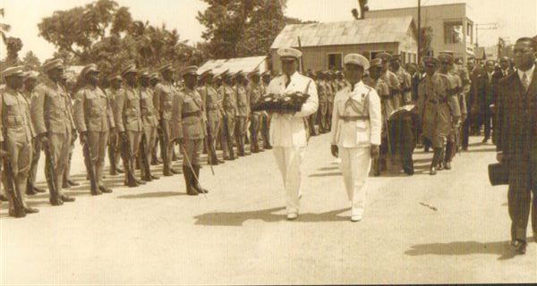 Photo: Les funérailles du Président Louis Borno. - 30 Juillet 1942 ...