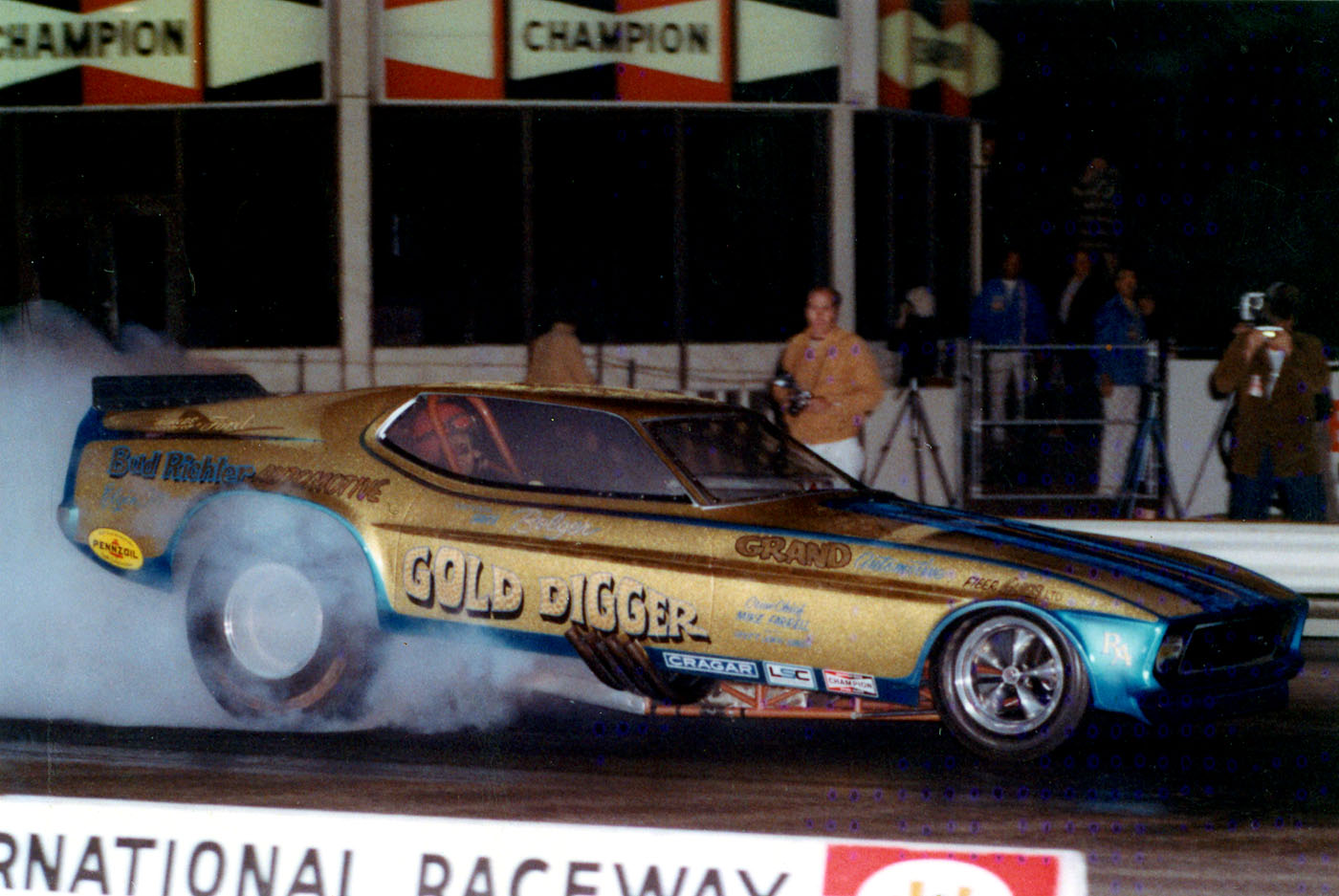 Photo: Gold Digger (2) | VINTAGE FUNNY CARS album | LOUD-PEDAL | Fotki ...