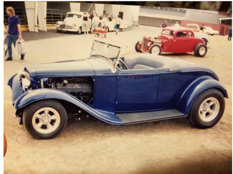 Photo: Channeled Roadster with Cammer power | 1932 FORD ROADSTERS VI ...